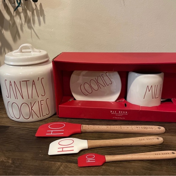 Rae Dunn | Kitchen | Rae Dunn Santas Milk And Cookies Mug Spatulas ...